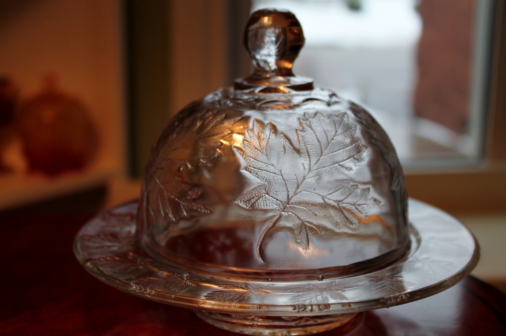» Old Pressed Glass Maple Leaf Butter Dish (Canadian) Granny's Glasses
